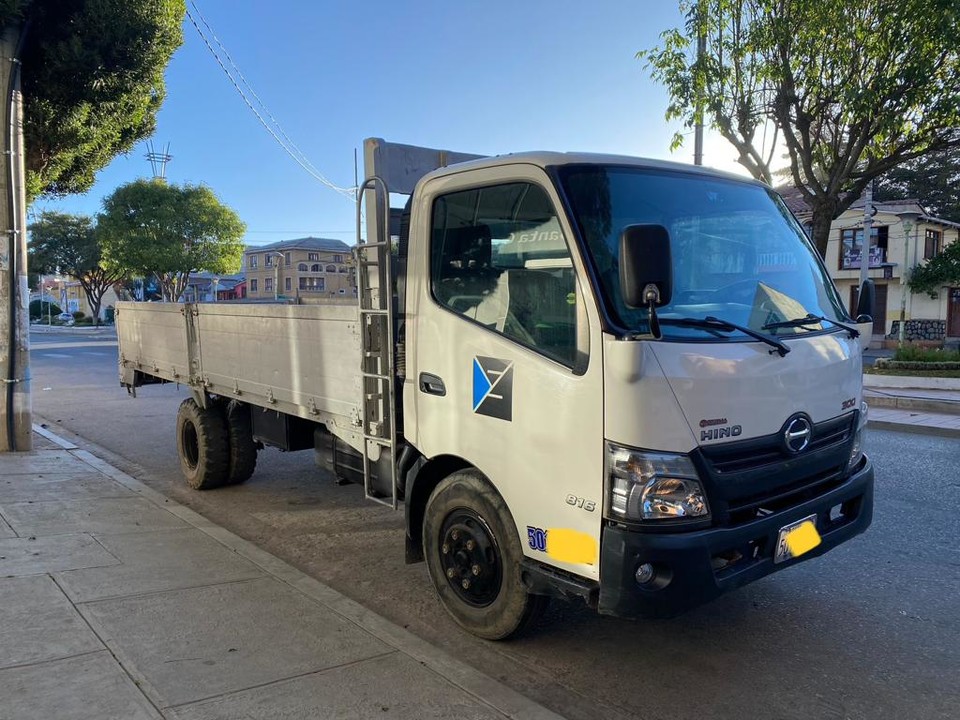 VENDO CAMION HINO 300| de ocasión, mod.2019, 4009cc, 5ton. carga, japones, 50.000km recorrido ...